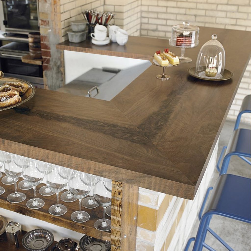 Formica® Laminado Modelo: 3485 Black Walnut Medida:1.22 X 2.44 mts. En ...