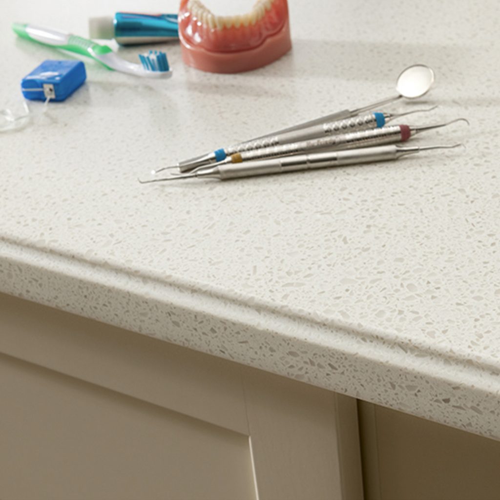 Formica® Placa de Superficie Sólida Everform™ Mod.757 Luna Sand .76 X 3.66 mts. Espesor 12 mm ...