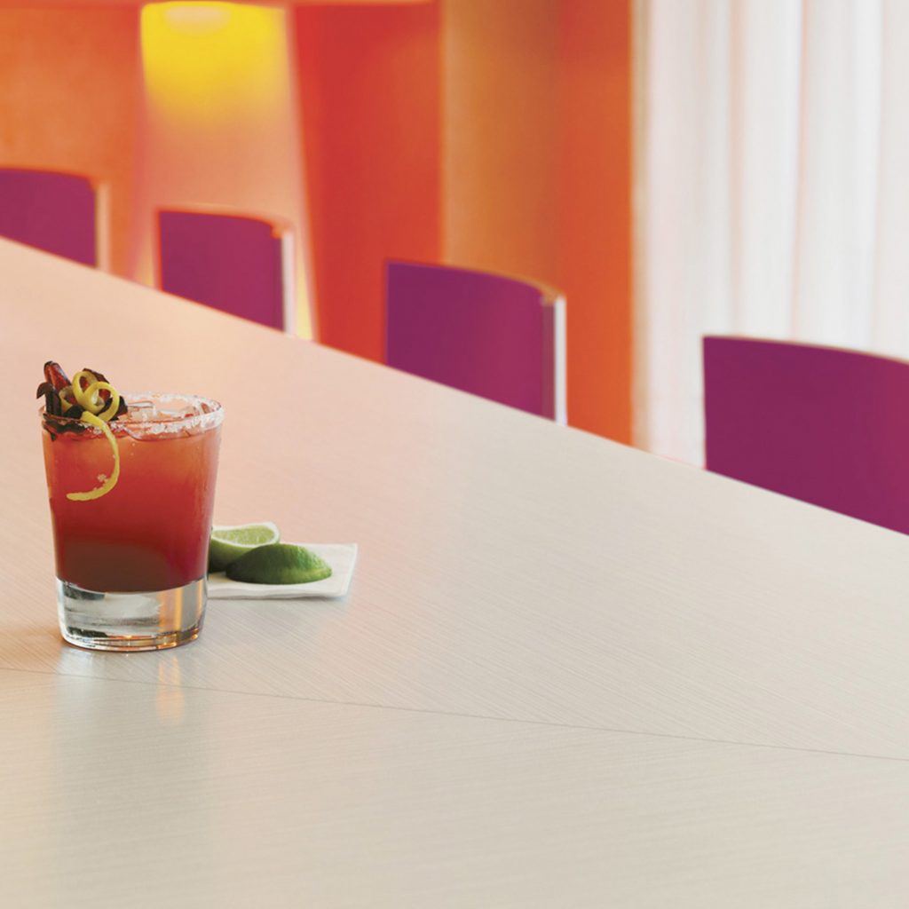 Formica® Laminado Neutral Twill Modelo: 8826 Medida: 1.22 X 2.44 mts ...